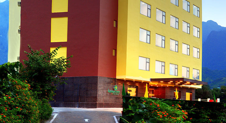 Lemon Tree Hotels, India - 𝐎𝐟𝐟𝐢𝐜𝐢𝐚𝐥 𝐖𝐞𝐛𝐬𝐢𝐭𝐞 𝐟𝐨𝐫 𝐇𝐨𝐭𝐞𝐥 𝐁𝐨𝐨𝐤𝐢𝐧𝐠 - Chain ...