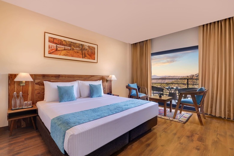 Explore Our Image Gallery, Videos, and Virtual Tour - Lemon Tree Hotel ...