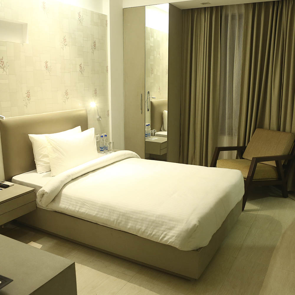 Keys Lite By Lemon Tree Hotels, Mayfield Gurgaon | Near Medanta Hotel's ...