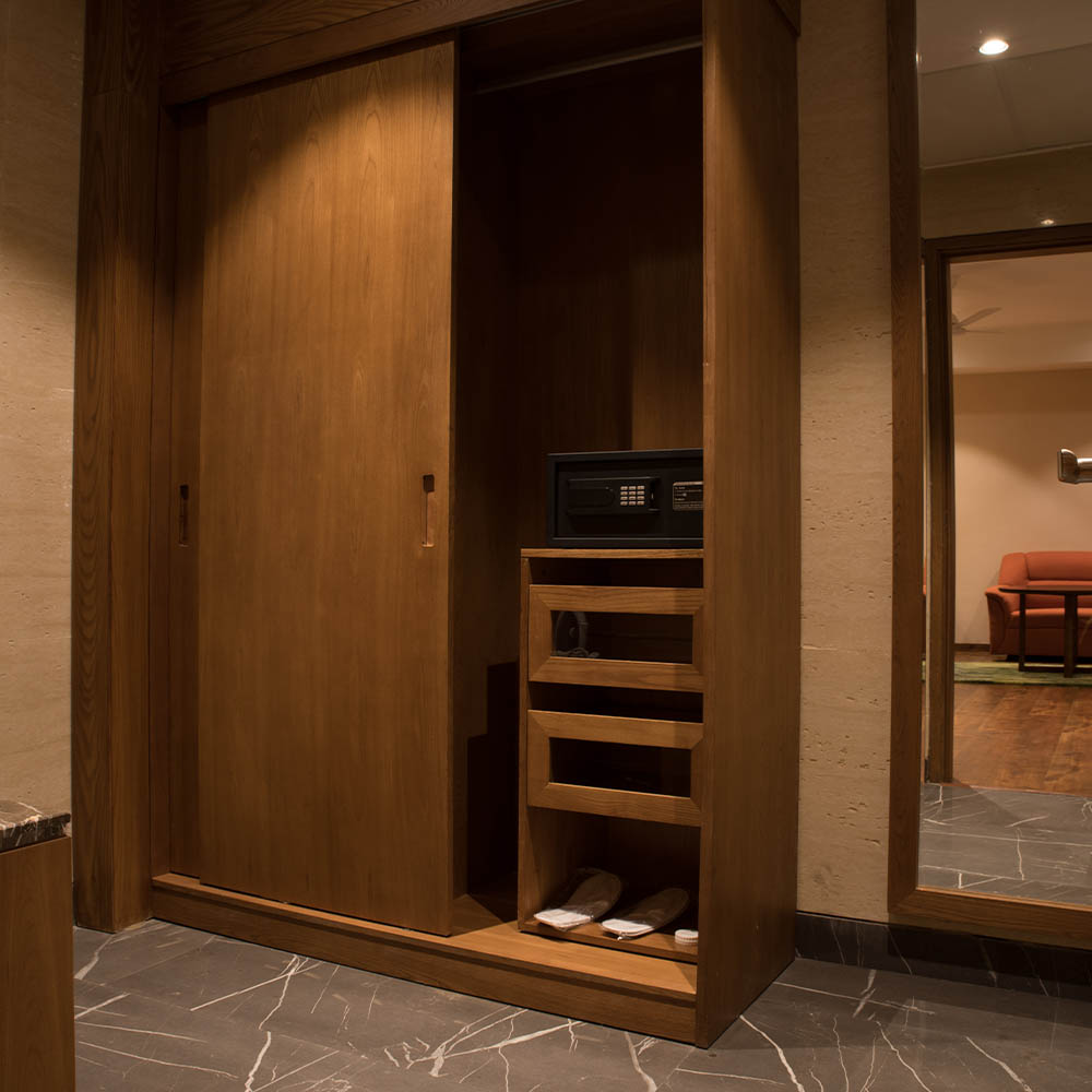 Lemon Tree Hotel, Siliguri Hotel Image Gallery & Videos