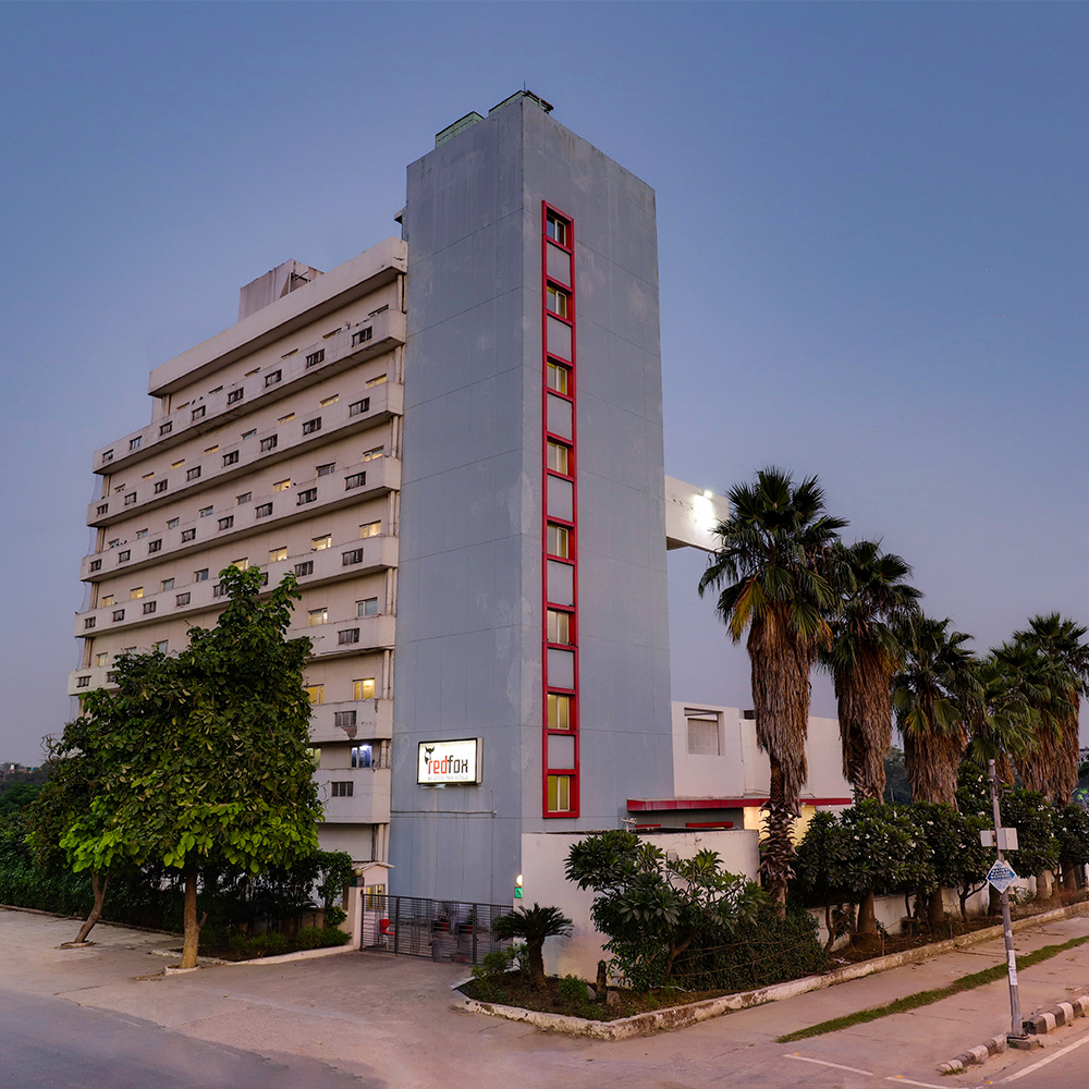 Image Gallery and Virtual Tour - Red Fox by Lemon Tree Hotels, East Delhi