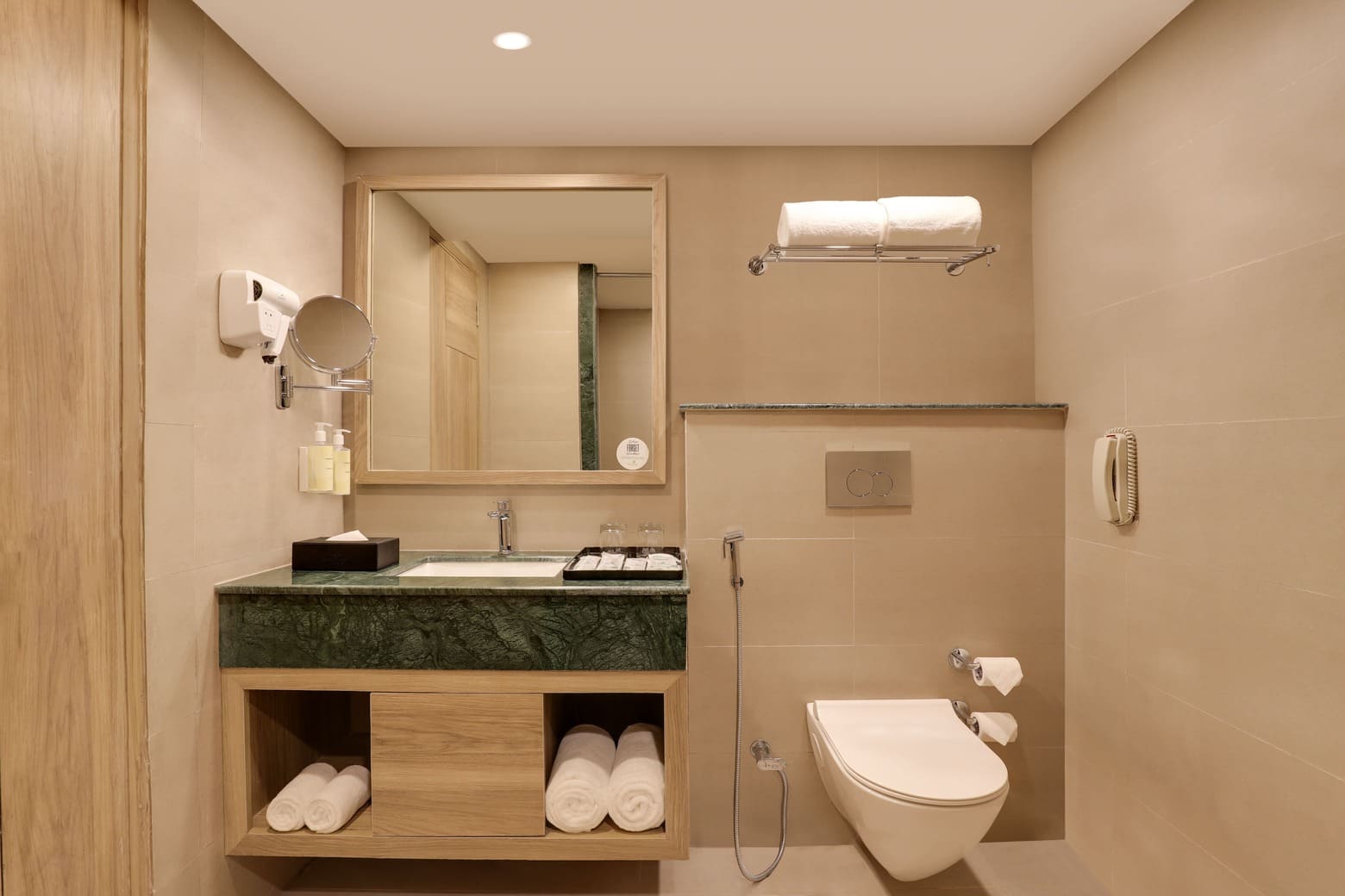 Explore Our Image Gallery, Videos, and Virtual Tour - Lemon Tree Hotel ...