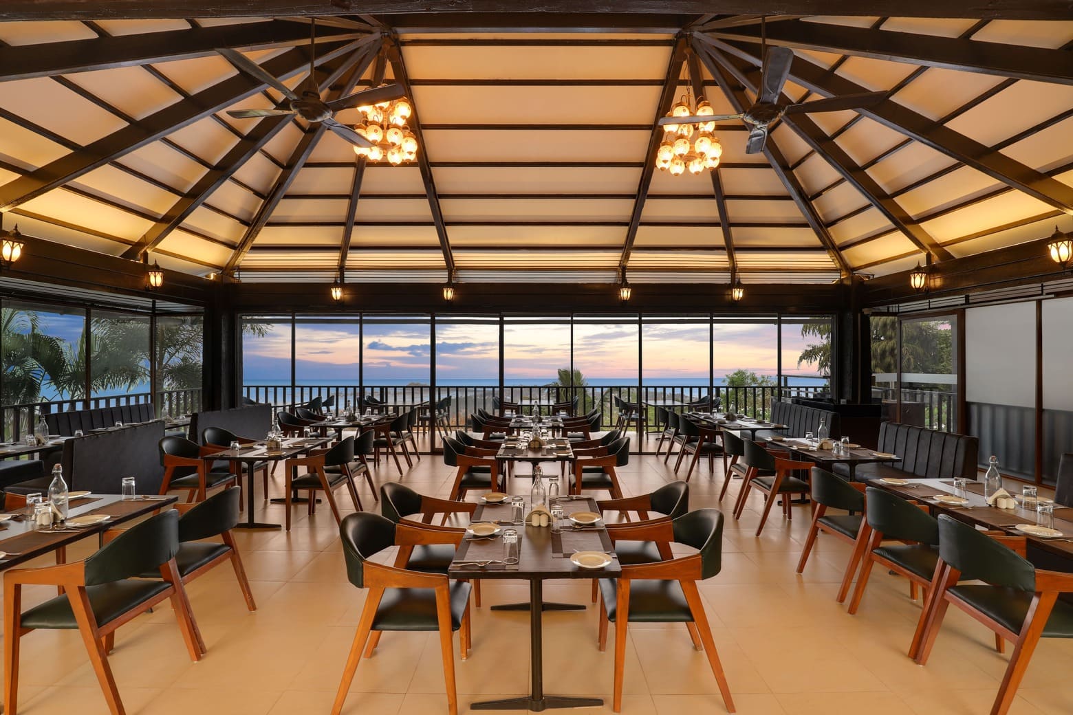 Lemon Tree Hotel, Dapoli | Dapoli Hotel's & Rooms Images