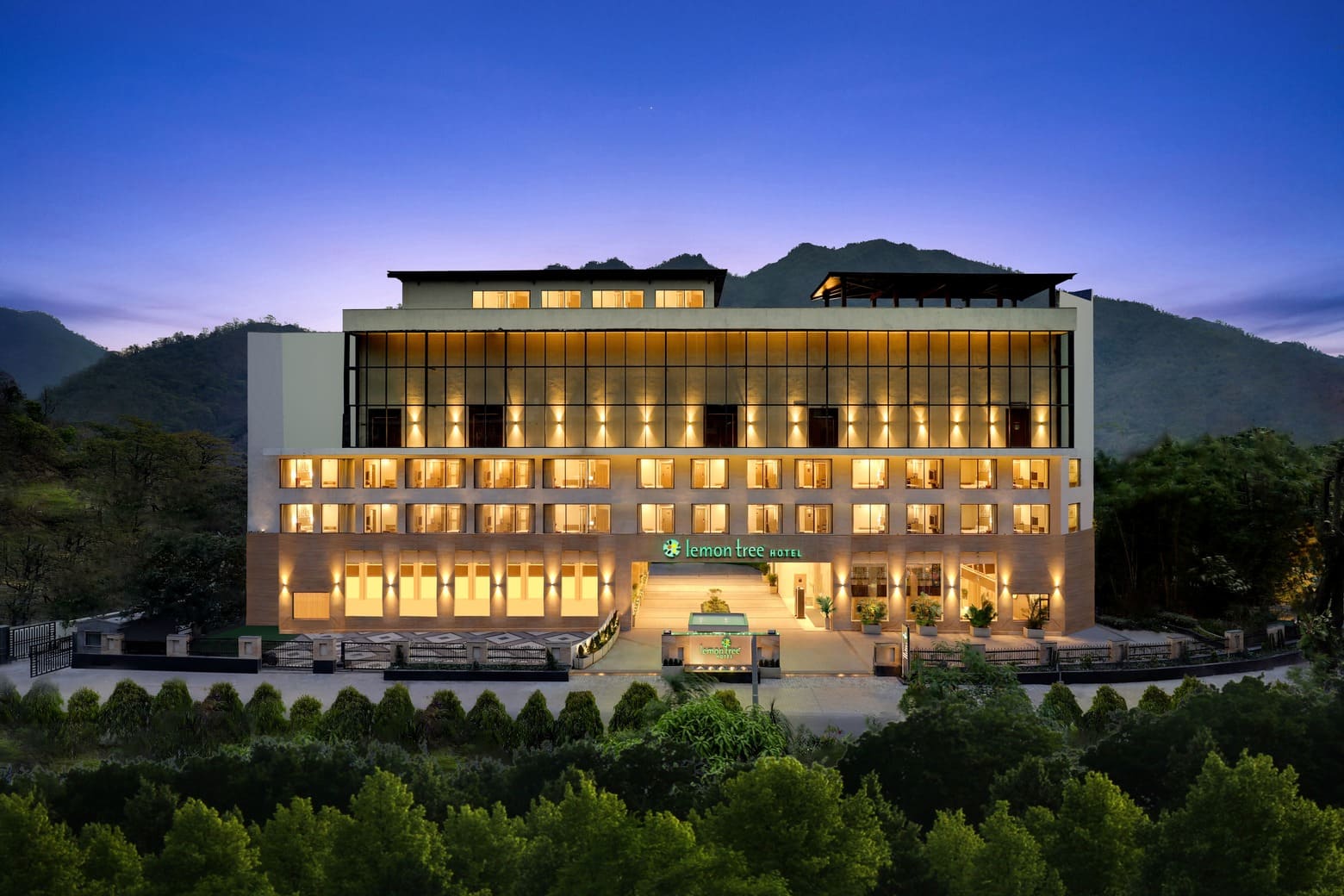 Explore Our Image Gallery, Videos, and Virtual Tour - Lemon Tree Hotel ...