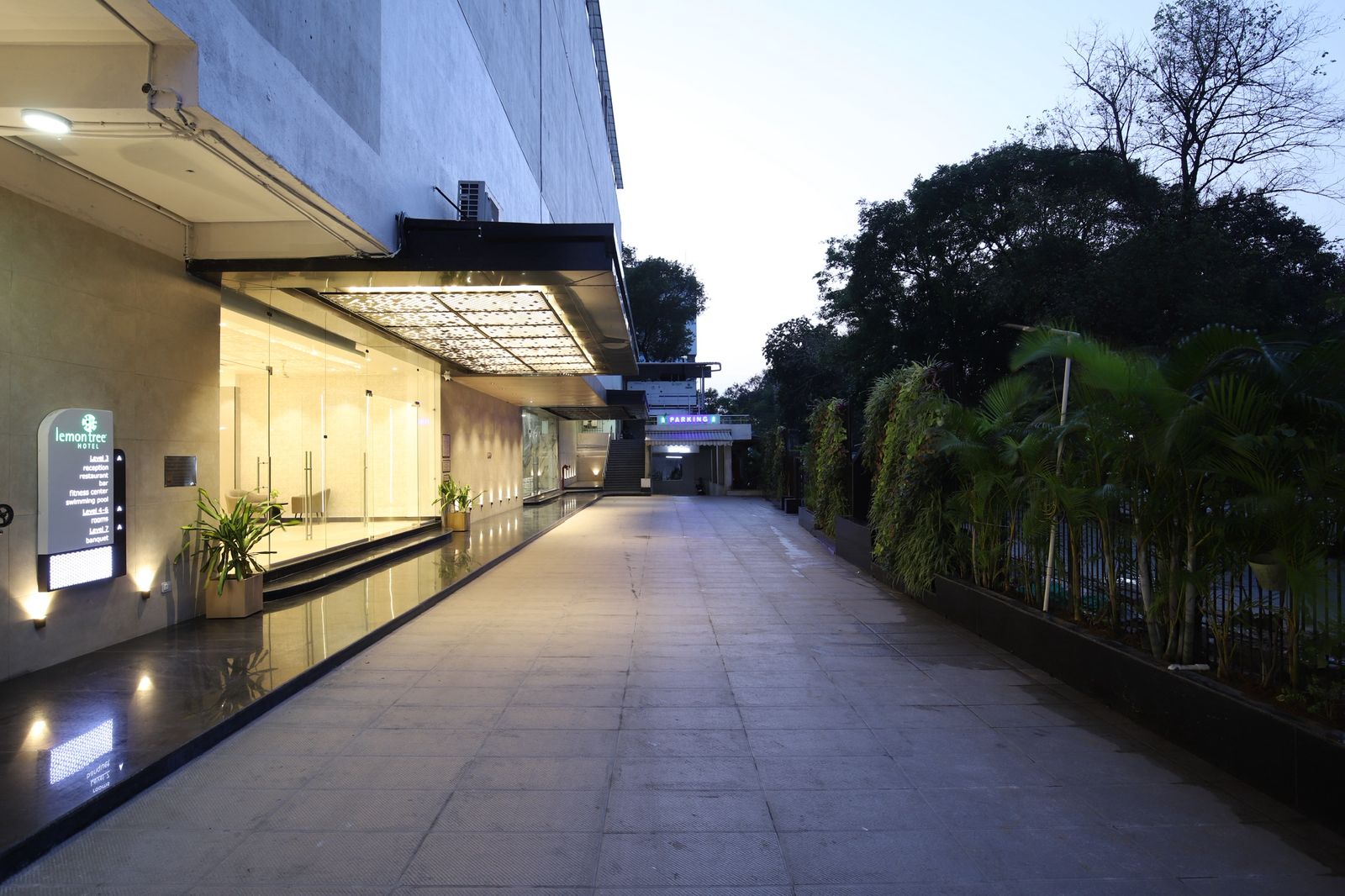 Explore Our Image Gallery, Videos, and Virtual Tour - Lemon Tree Hotel ...