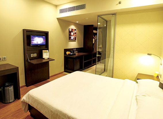 Hosur Road, Bangalore Hotel Room | Accommodation | Lemon Tree Hotels