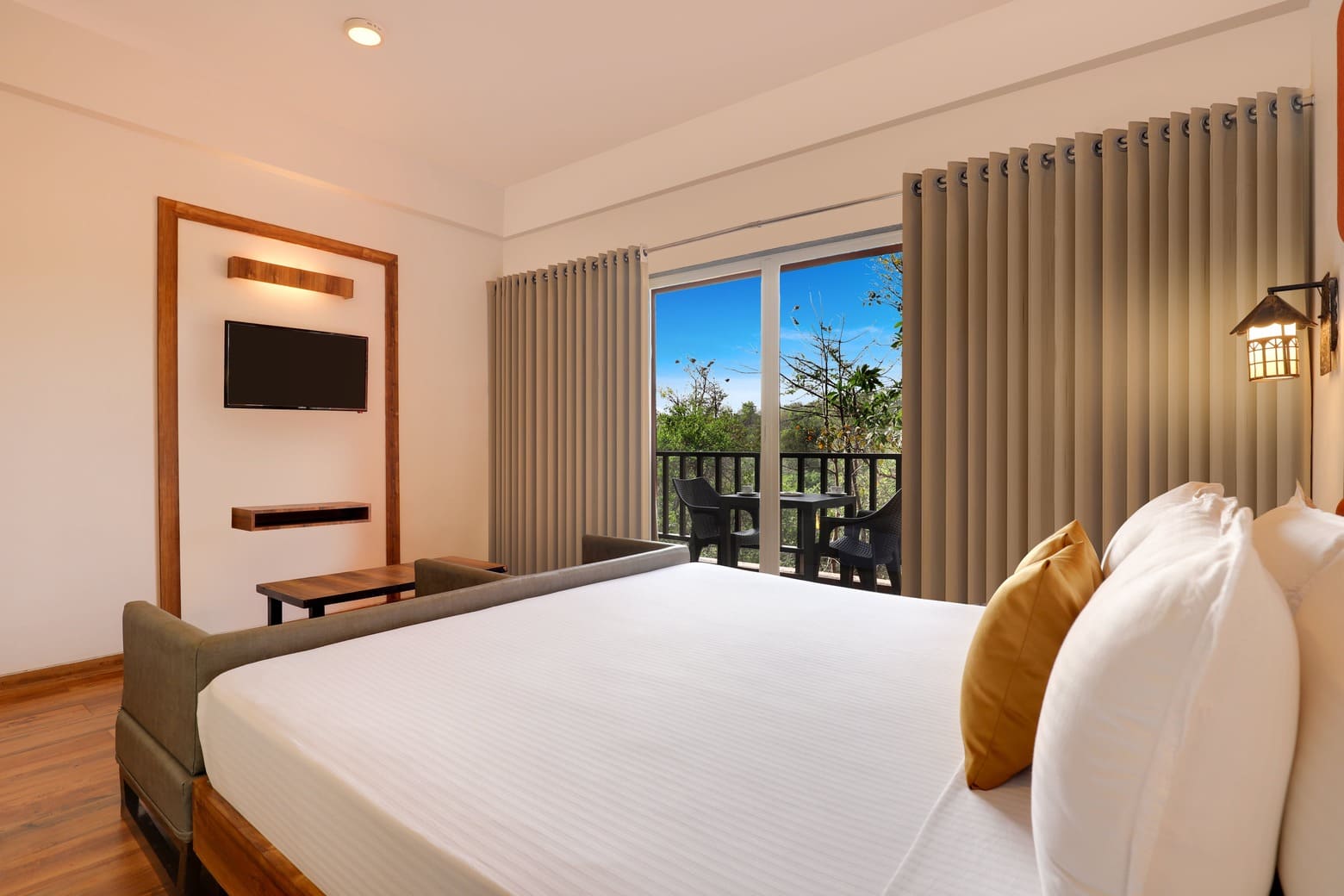 Hotels in Dapoli | Hotels near Dapoli Beach | Keys Lite by Lemon Tree ...