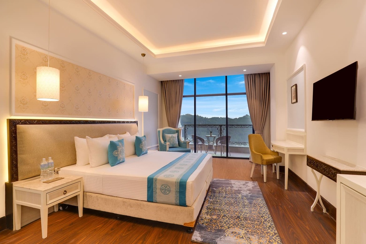 Best Hotels in Kathmandu | Narayanthan & Budhanilkantha Temple | Lemon ...