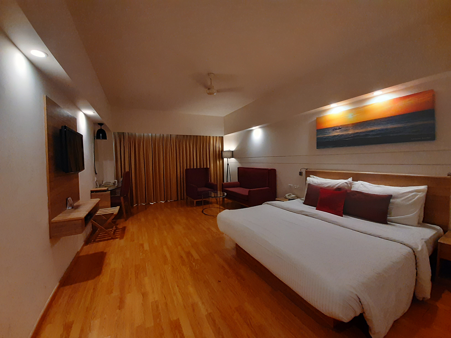 Hotels in Guindy, Chennai near Appolo Hospital - Lemon Tree Hotel, Chennai