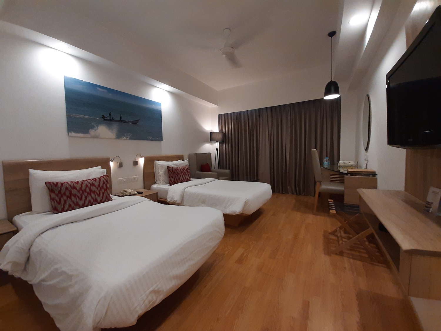 Hotels in Guindy, Chennai near Appolo Hospital - Lemon Tree Hotel, Chennai